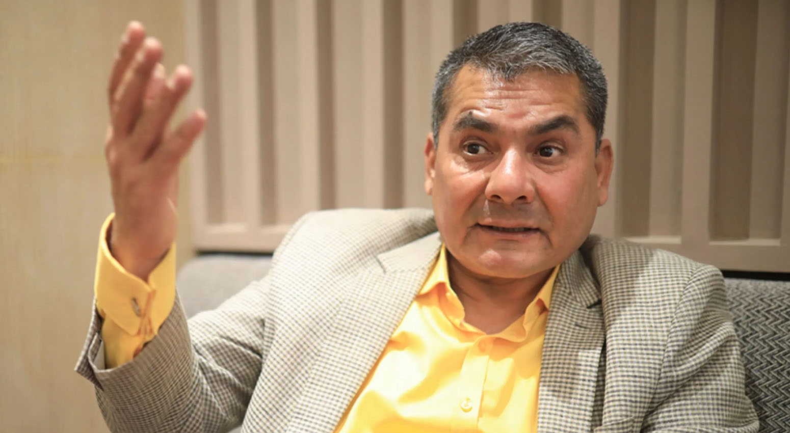 फागुन १ गते दुर्गा प्रसाईंले भृकुटीमण्डपमा आमसभा गर्दै - Akhabar Nepal